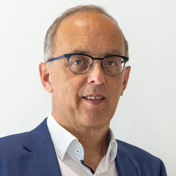 Kees van der Leun | REVOLVE